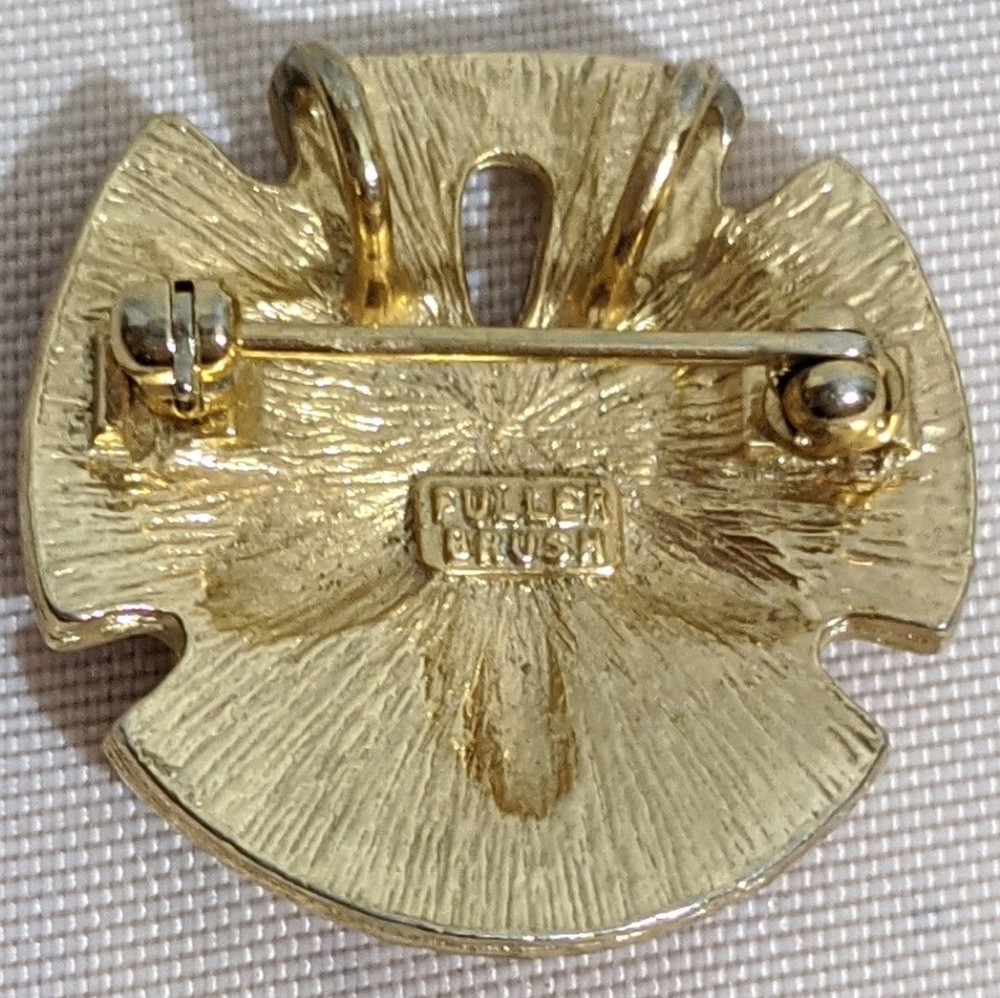 Vintage Gold Fuller Brush Sand Dollar Brooch - Gem